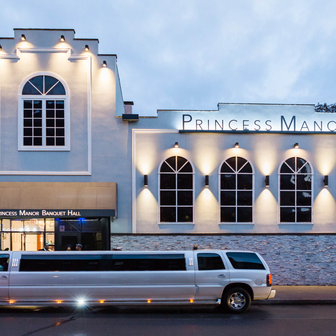 About Us – PRINCESS MANOR